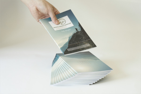 BOOKLETS PRINT: Online printing services | Square binding